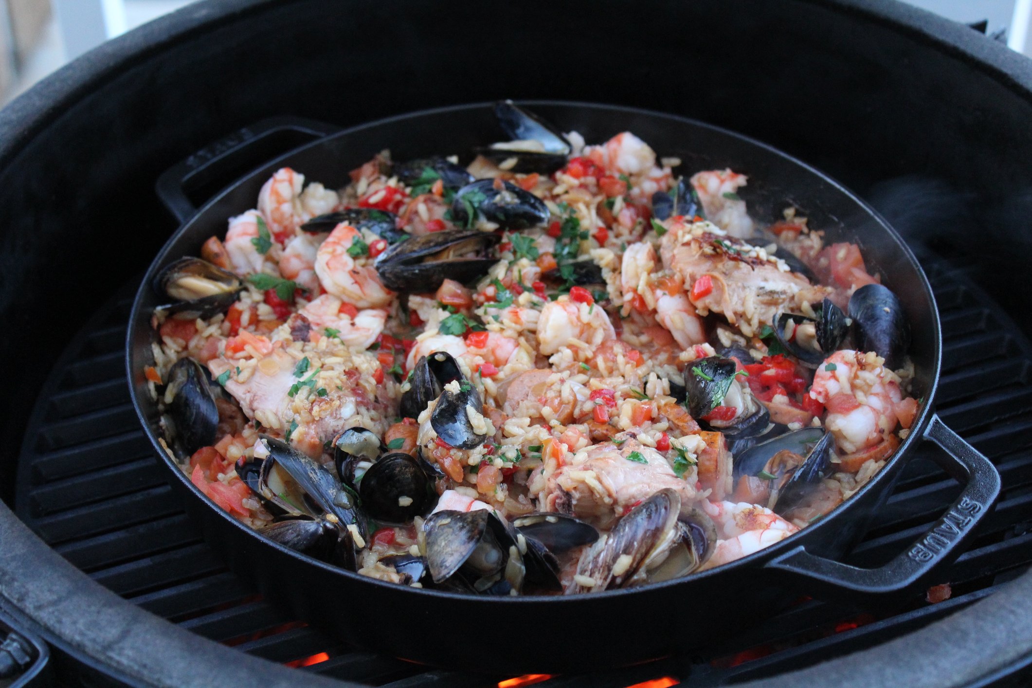 Paella Shellfish & Chicken — Big Green Egg Forum