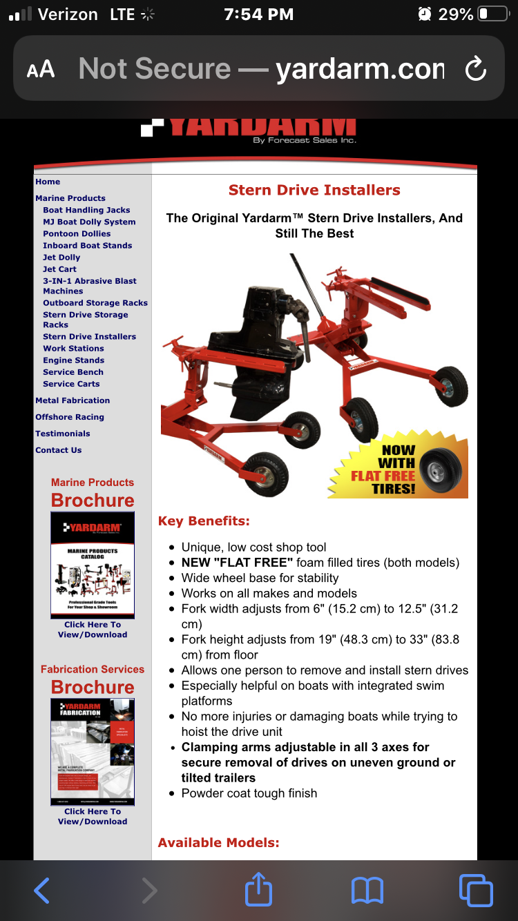 Outdrive Stands — Rinker Boat Company