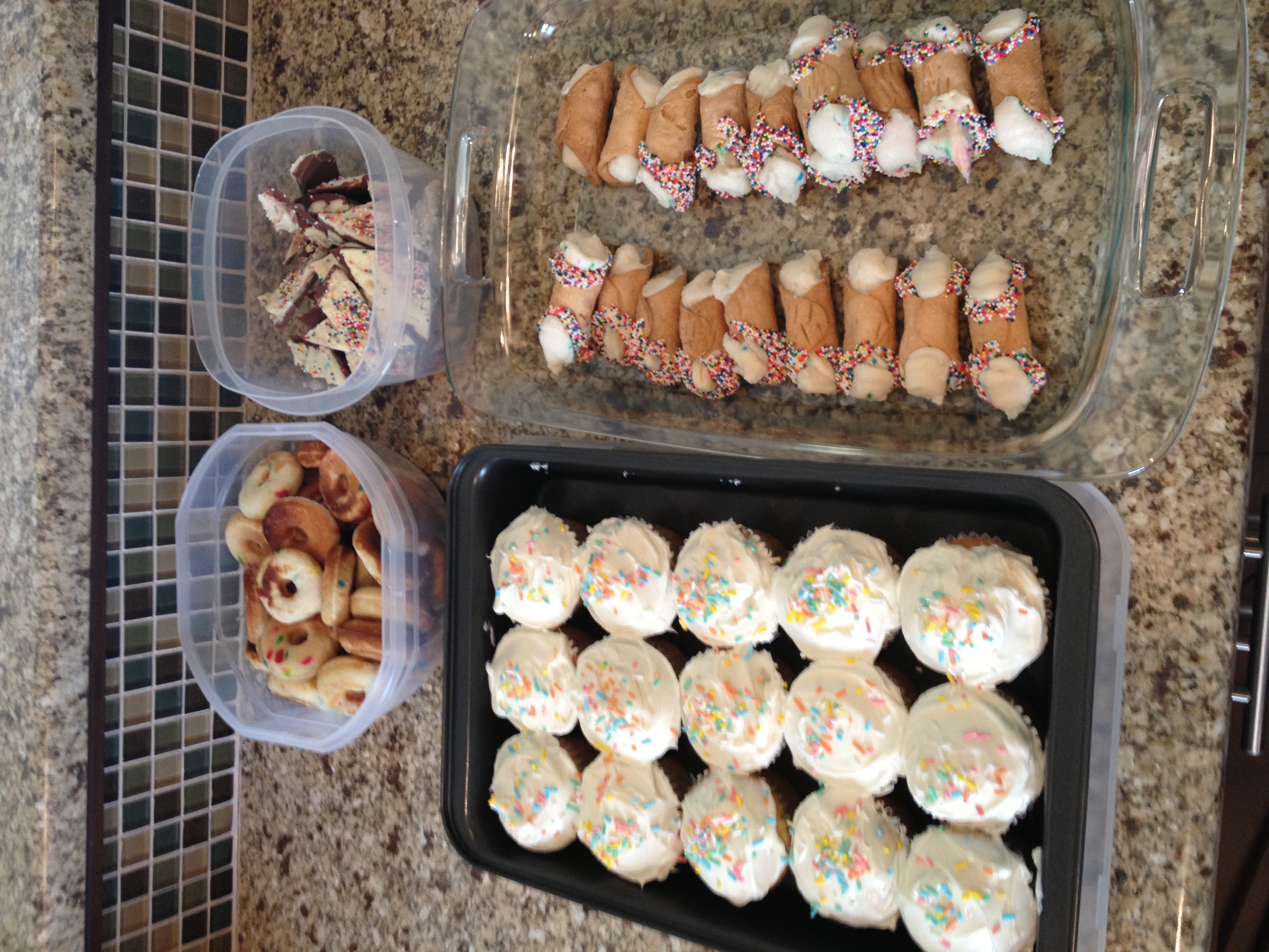 GIF Off....Desserts — The Bump