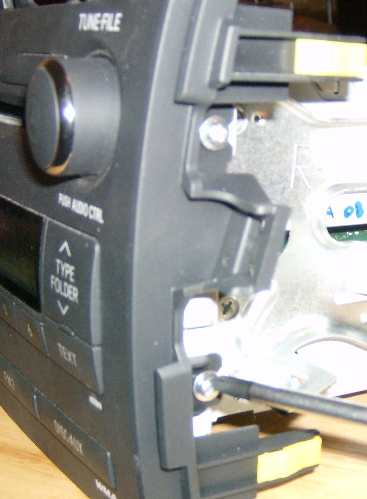 Toyota Rav4 Radio Not Working Toyota Rav4 Radio Not Working