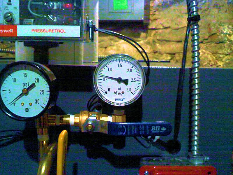 How to properly install a second pressure gauge — Heating Help: The Wall