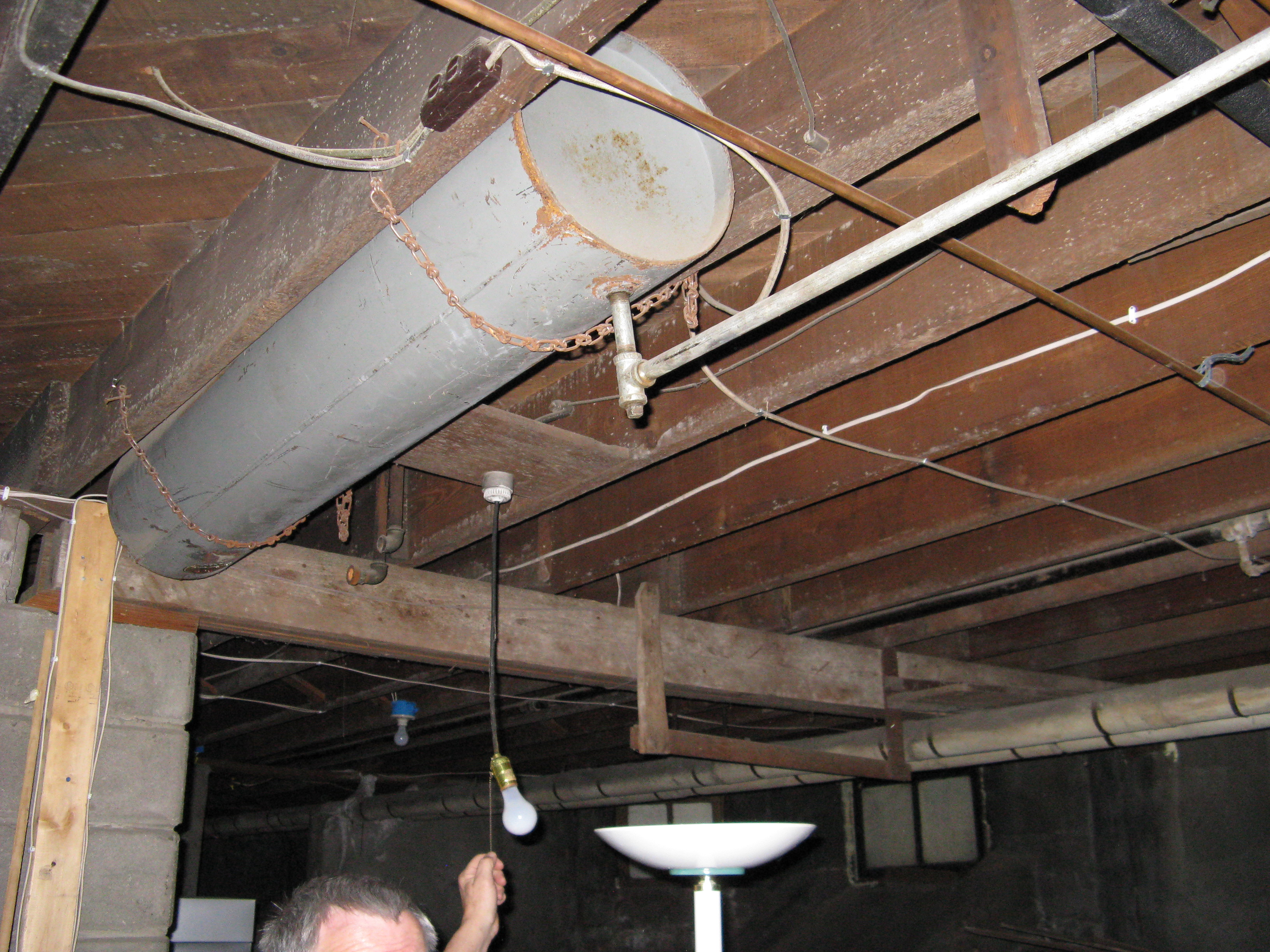 Phantom Air — Heating Help: The Wall