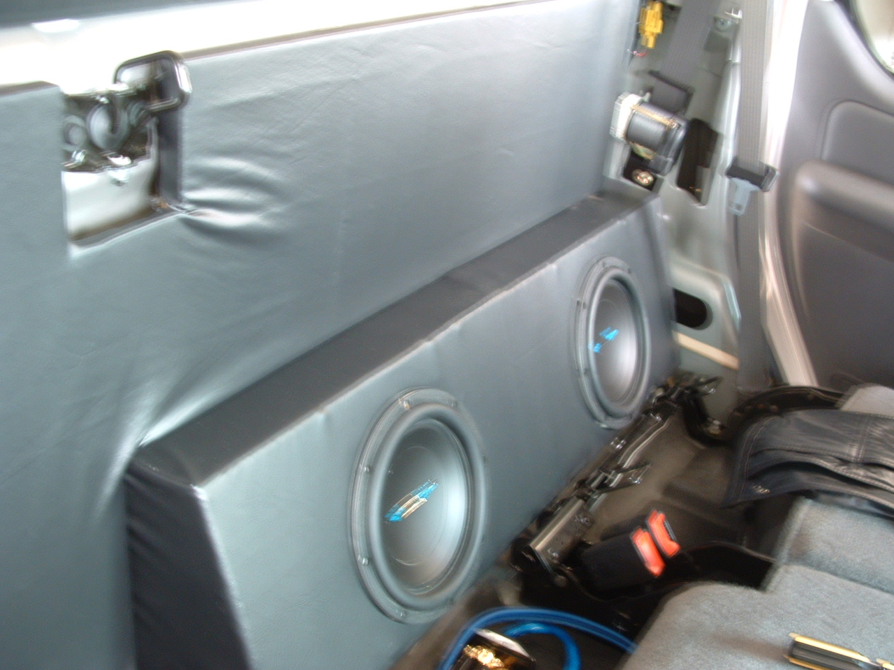 Securing custom box to vehicle — Polk Audio Forum