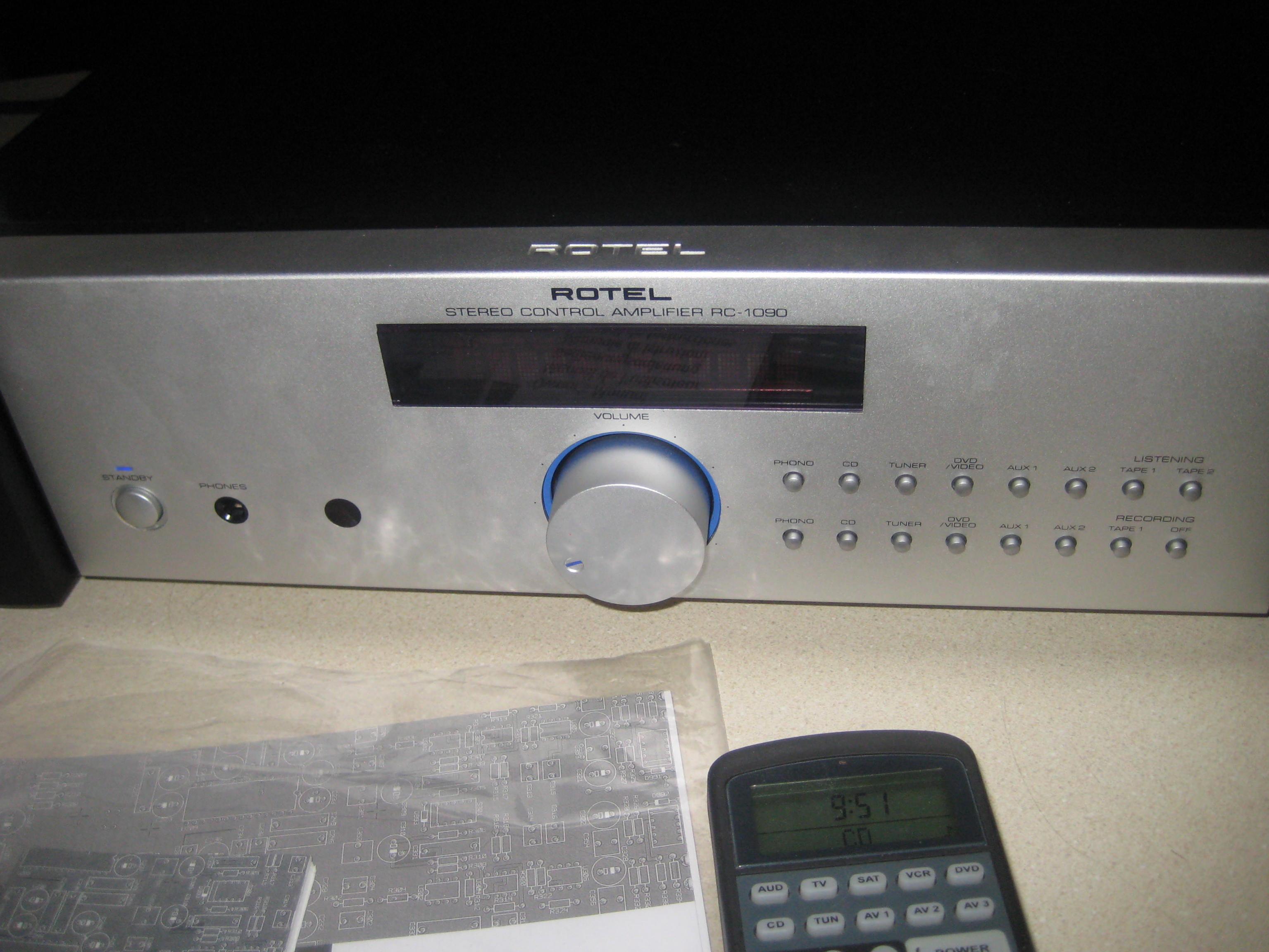 Very nice Rotel RC 1090 preamp w phono and remote — Polk Audio Forum
