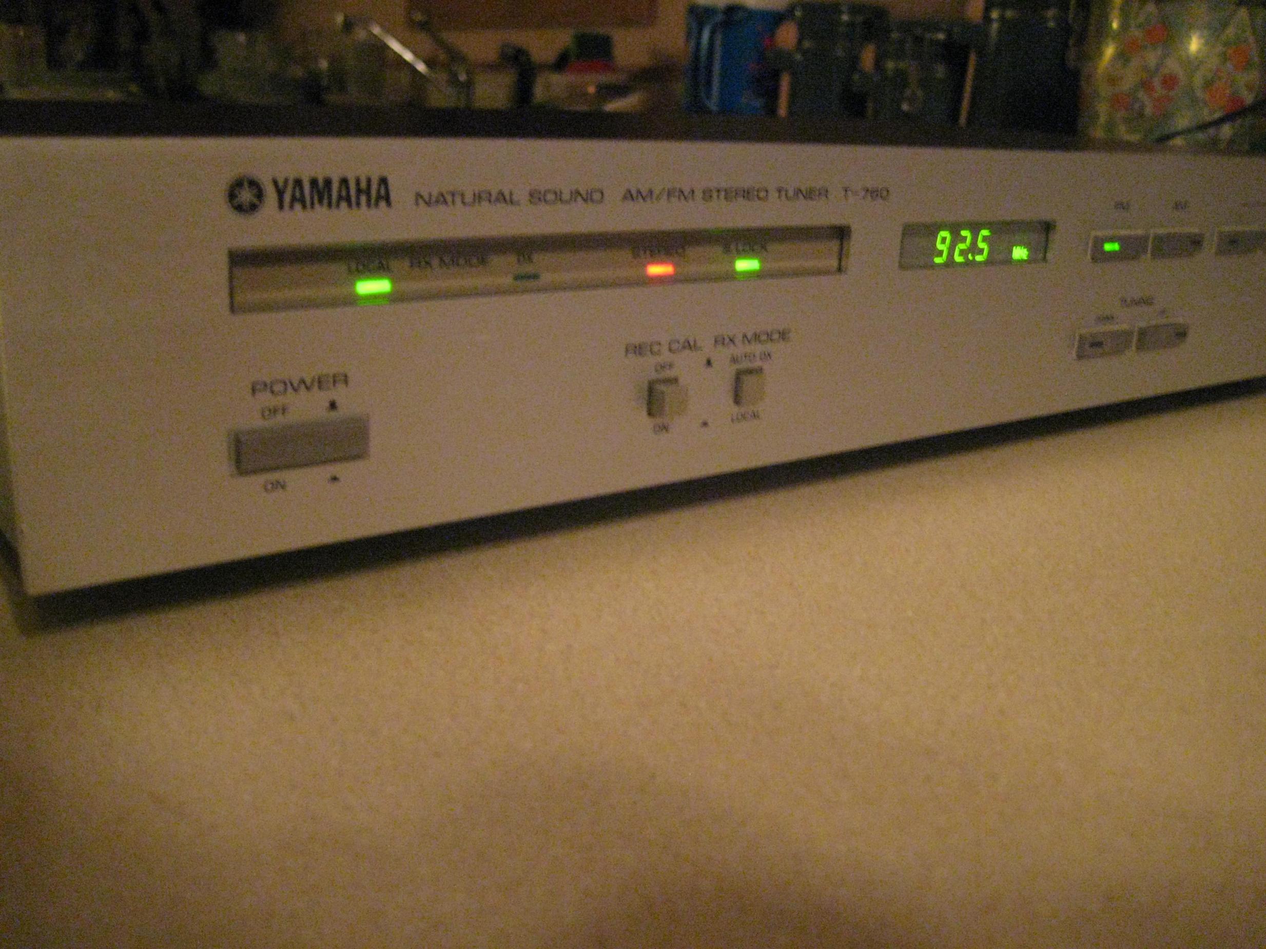 Nice Yamaha T 760 AM/FM digital tuner — Polk Audio Forum