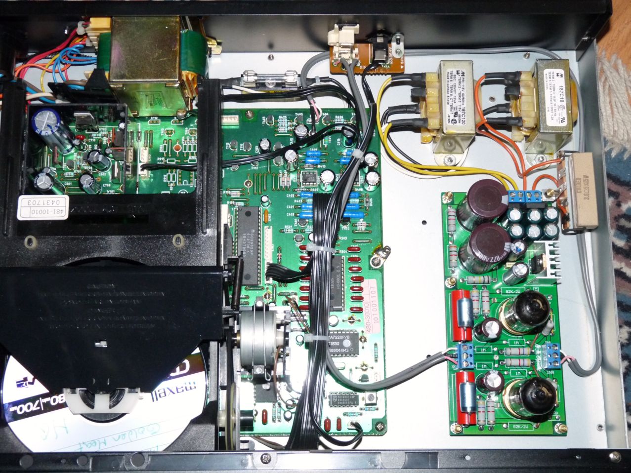 Rotel RCD-855 cd player with tube output — Polk Audio