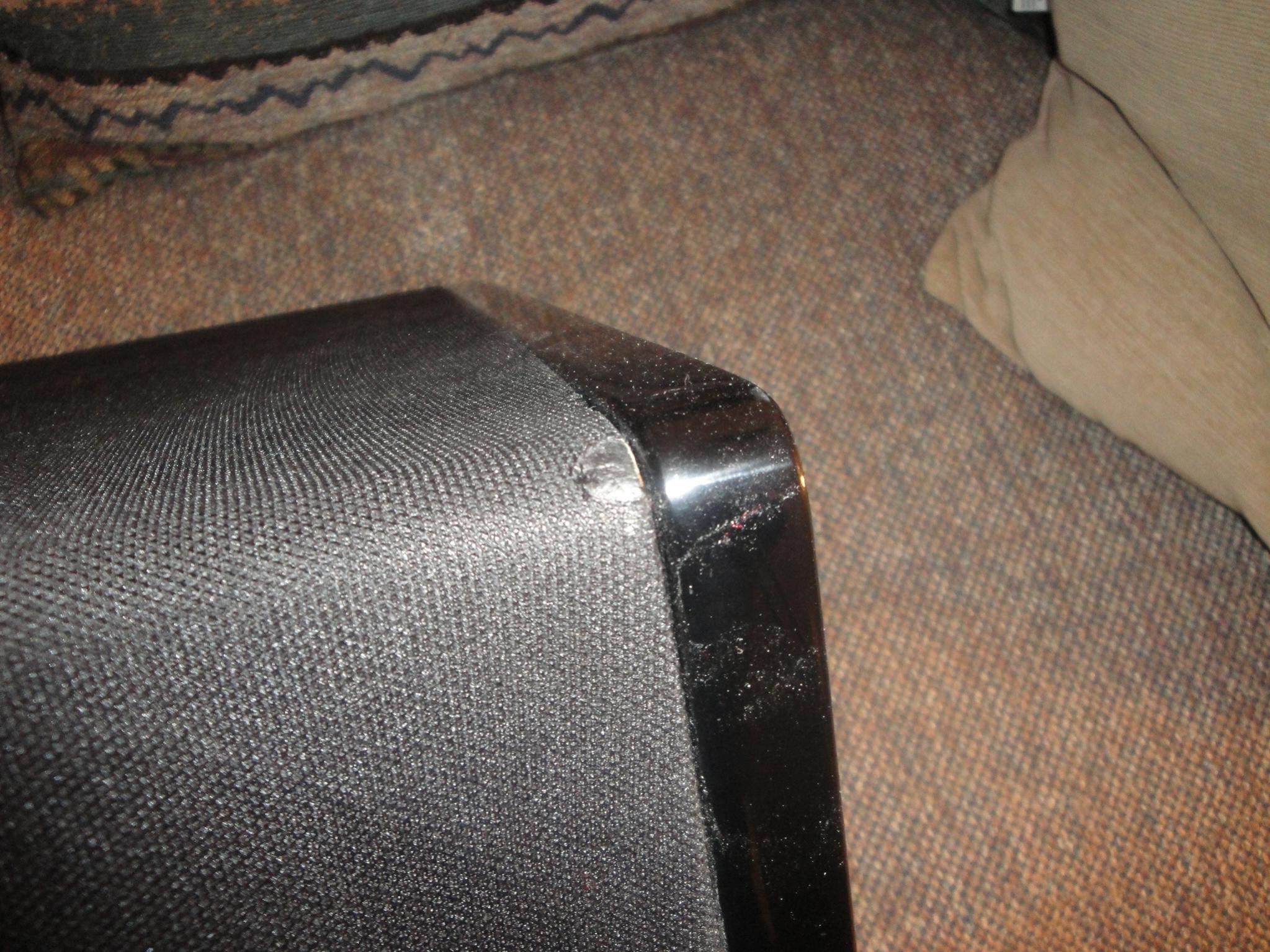 FS:Definitive Technology CLR 2000 Center Channel and BP-2X Surrounds ...