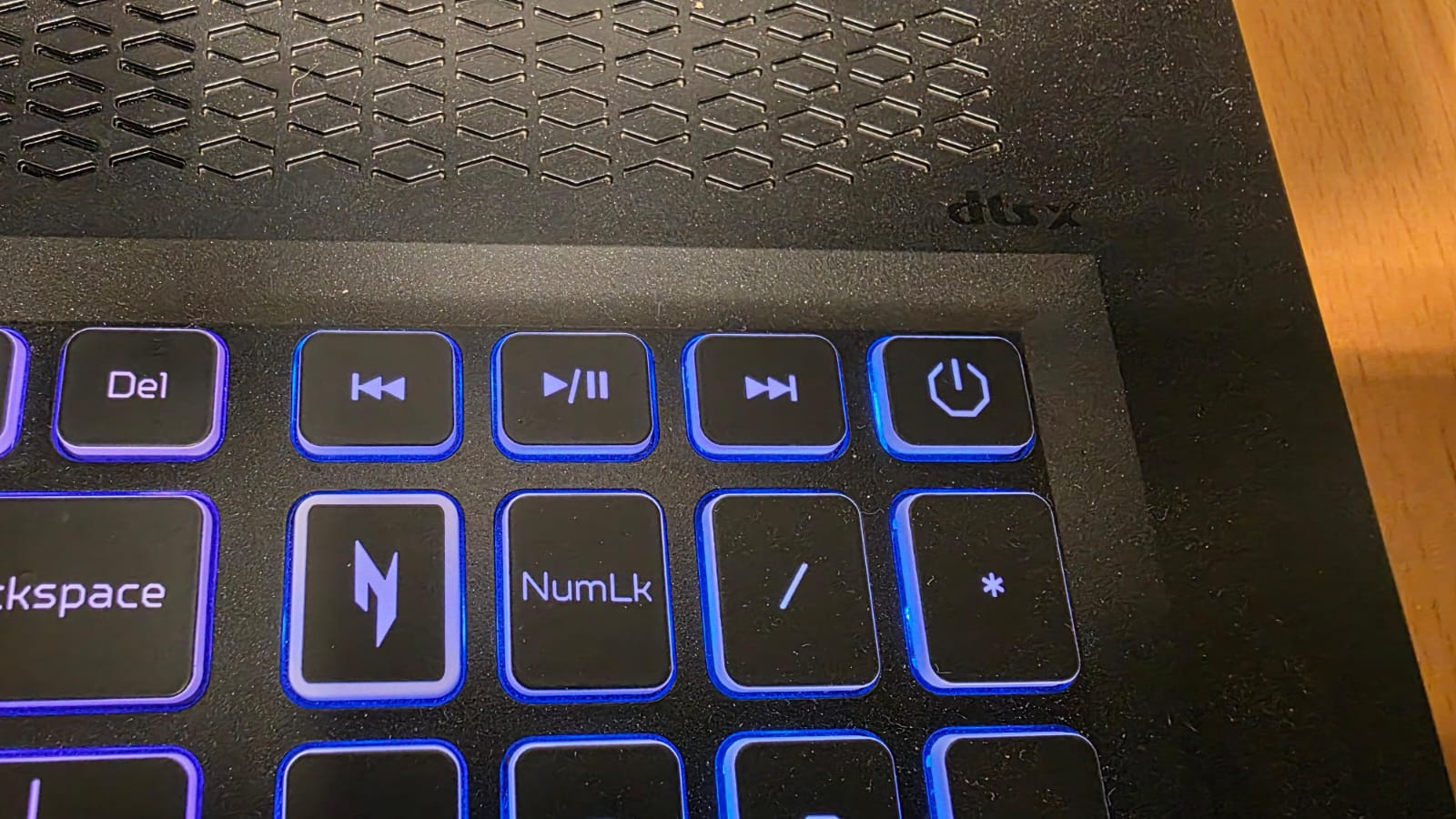 dejo de funcionar teclas play, pause, next and previus LapTop Acer ...