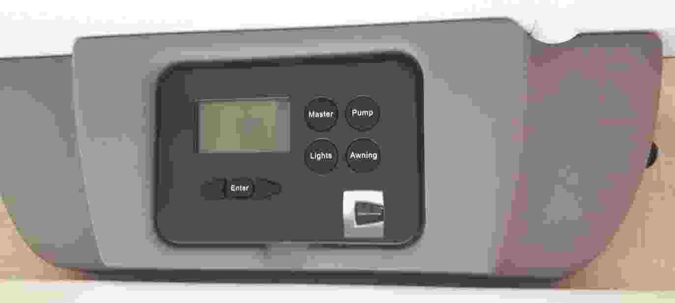 How to remove Coachman Master control panel ? — Club Together