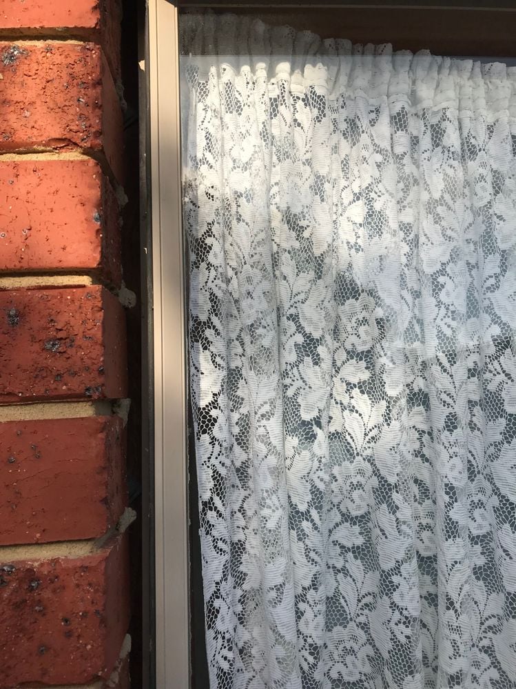 How to fill large gap between window and brickwork? - Bunnings Workshop ...
