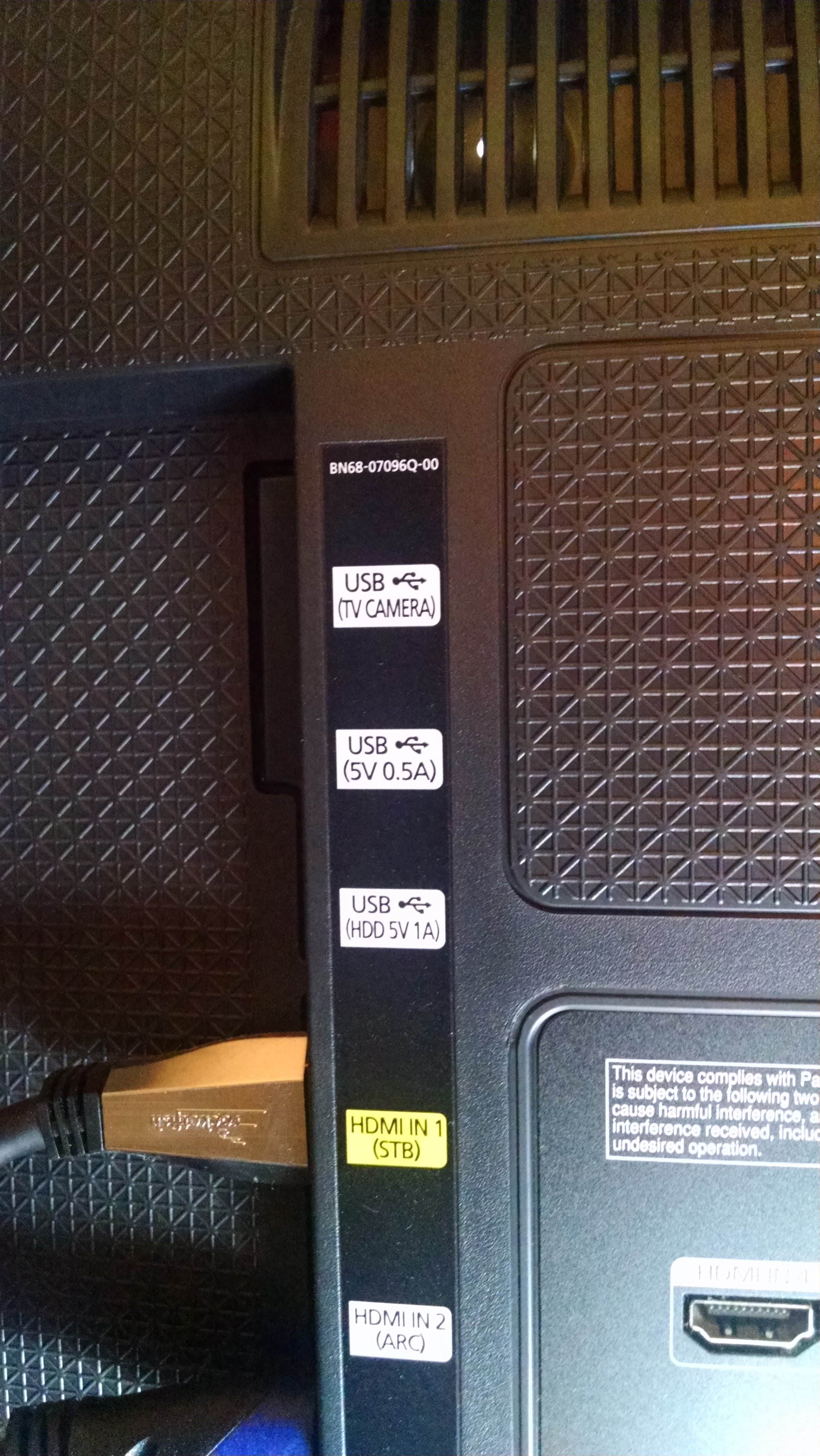 I need help in connecting my DVD recorder to my TV - verizon