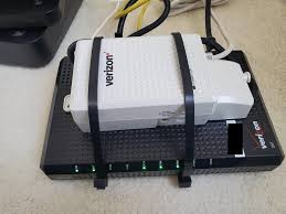 Newly Installed Verizon Fios ONT Box Showing Red VID Light - Verizon